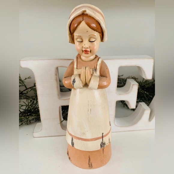 Accents | Farmhouse Fall Thanksgiving Praying Pilgrim Figurine Table ...